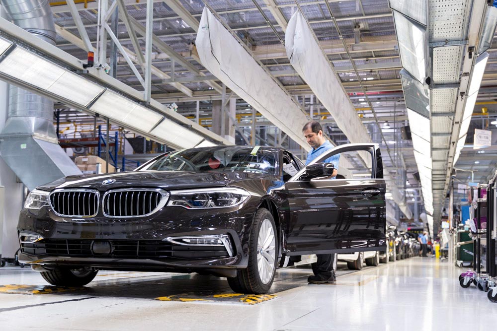 Magna presents new battery-electric and hybrid drives : r/electricvehicles